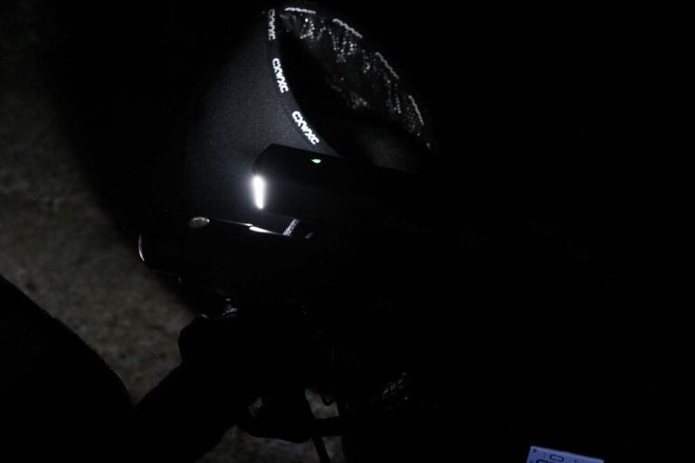 TOWILD CL1200というライトを試してみたら質実剛健でコスパ良すぎた【隠れ名品の予感】 | CBN Blog