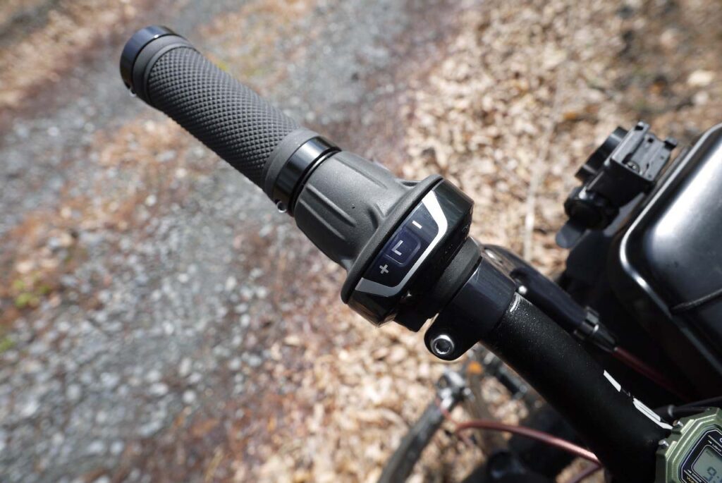 Shimano RevoShift SL-RV400-LN（左用3sグリップシフター・フリクション）はコンパクト＆ミニマルで使いやすい ...